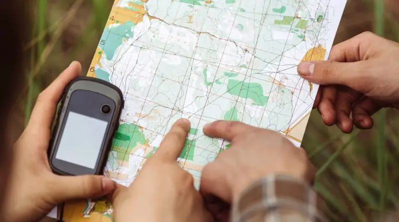 Geocaching : Doing outdoor Activities in a Fun Way